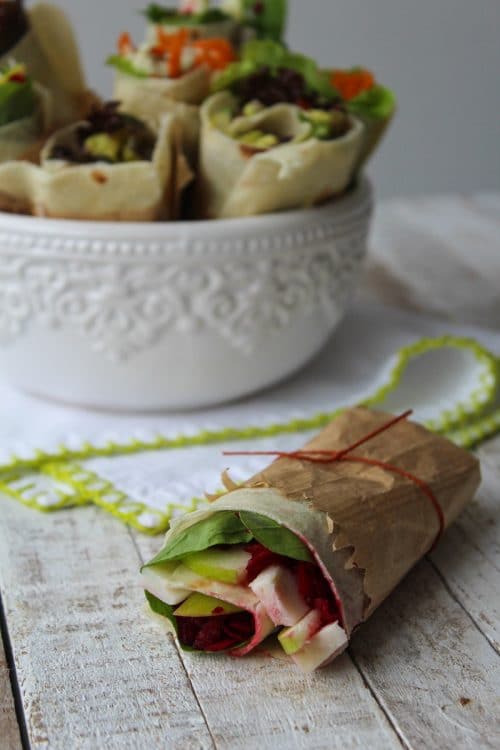 Wraps coloridos com cenoura e beterraba - Santo Legume